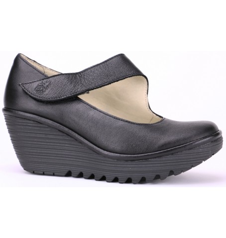 Fly London shoes for Women online | Canada | Chaussures Le Pacha